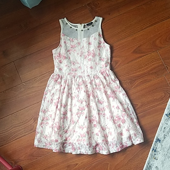Forever 21 | Dresses | Forever 2 Girl Floral Childrens Dress Size 91 ...